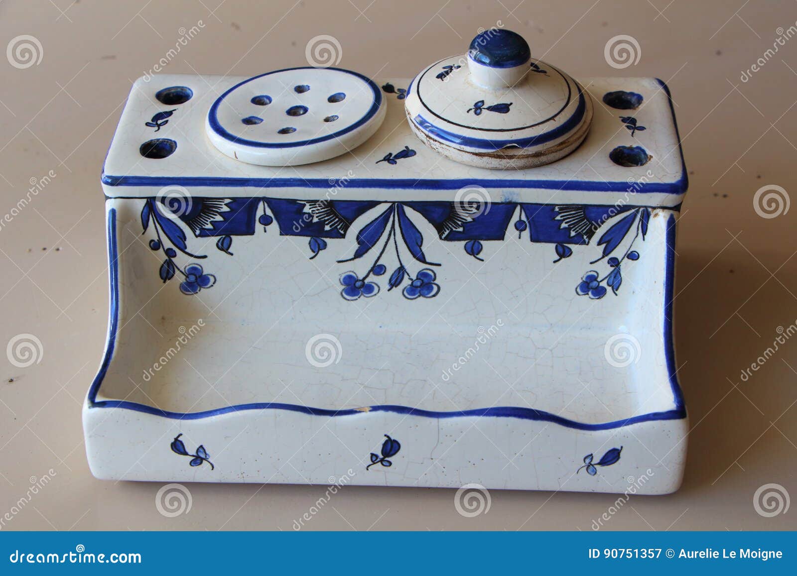 Ancient Inkwell in Earthenware Stock Image - Image of writer, text ...