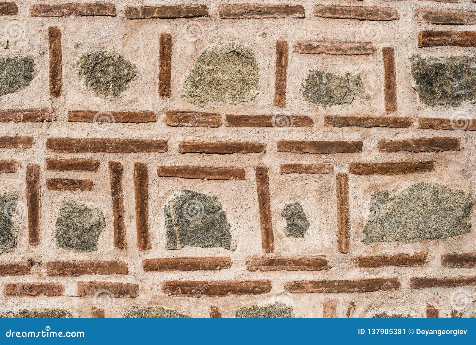 Ancient Islamic Wall on Mosque Stock Image - Image of design, ancient ...
