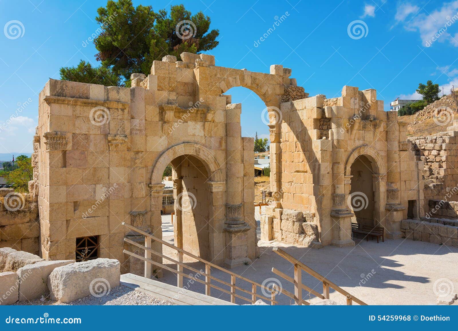 Ancient Jerash Jordan South Gate Stock Photo - Image of jordan ...