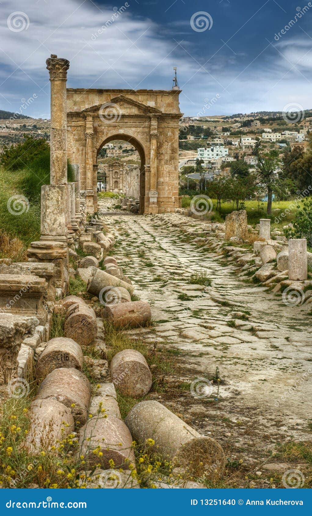 Ancient Jerash Ruins, Jordan Stock Photo - Image of antiquity, arch ...