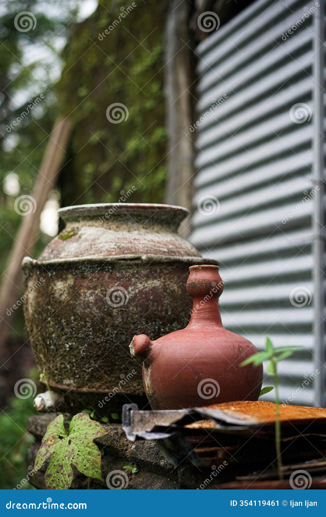 Ancient Jugs and Water Containers Stock Image - Image of sculpture ...