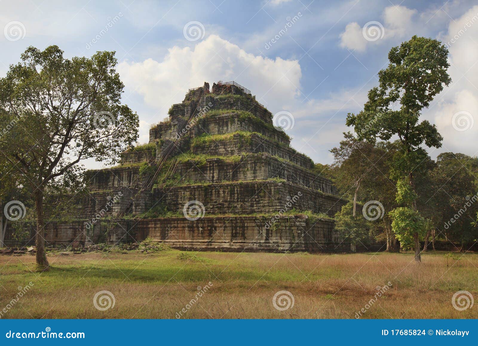 Ancient Khmer pyramid stock photo. Image of outdoor, buddhism - 17685824