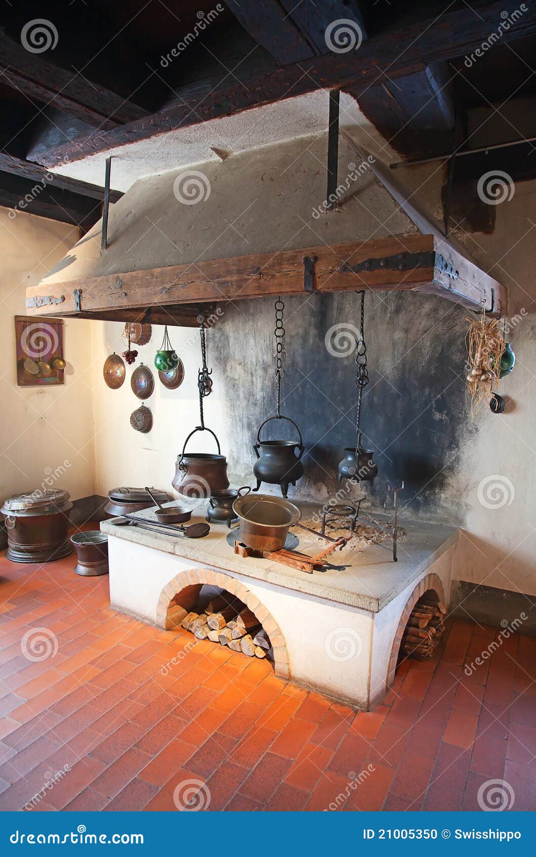 Ancient Kitchen In Malbork Castle Stock Photography | CartoonDealer.com ...