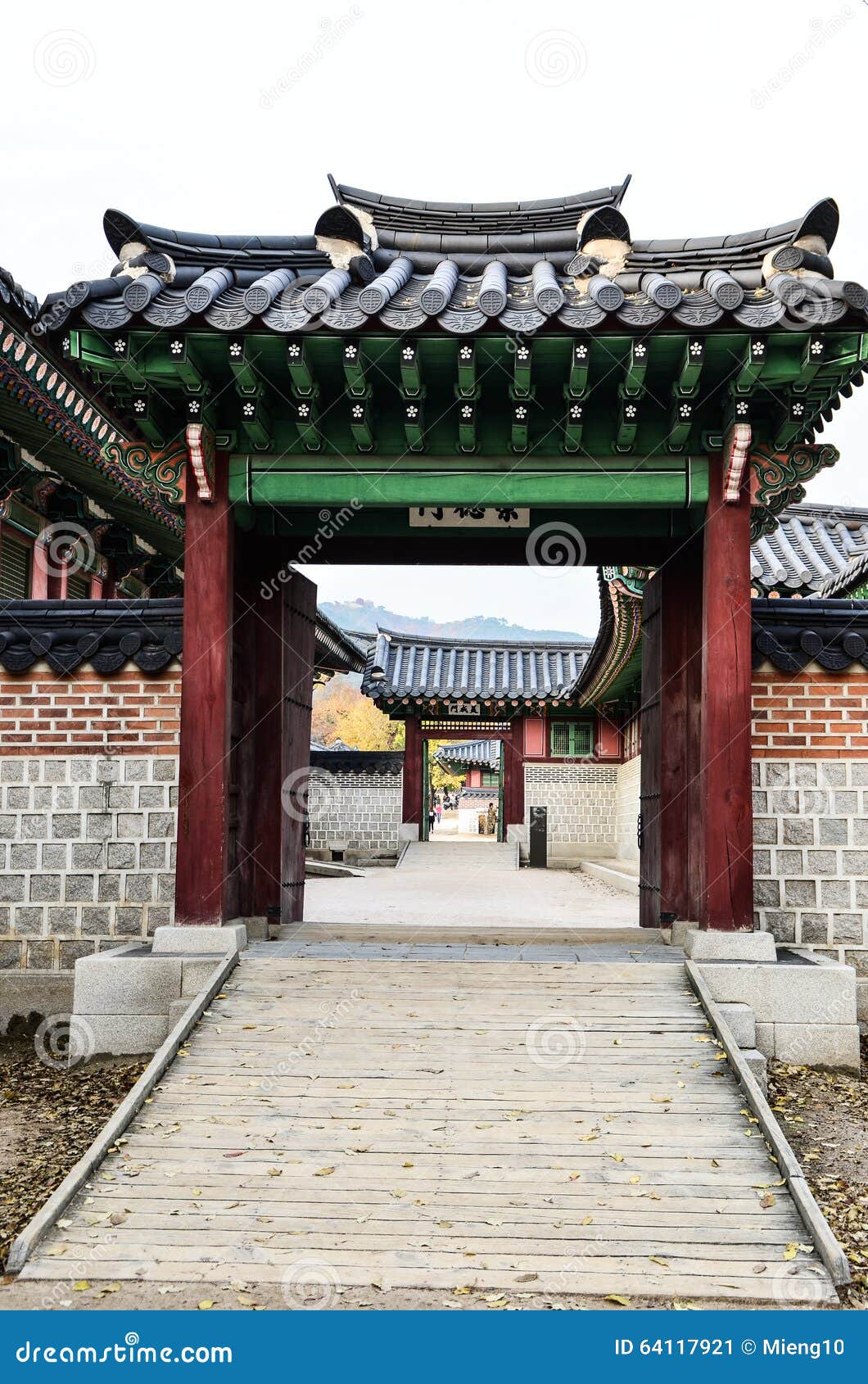 Ancient Korean gate stock image. Image of ancient, daylight - 64117921