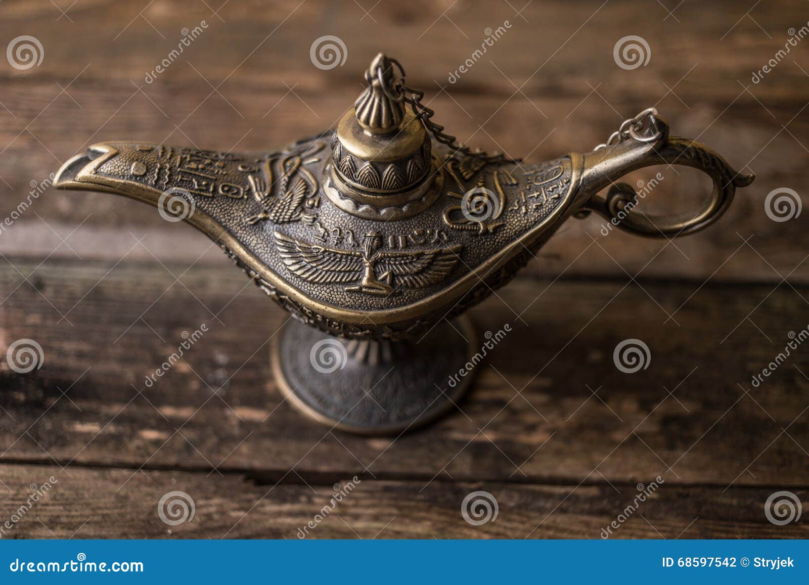 Ancient Lamp Royalty-Free Stock Photo | CartoonDealer.com #10815903