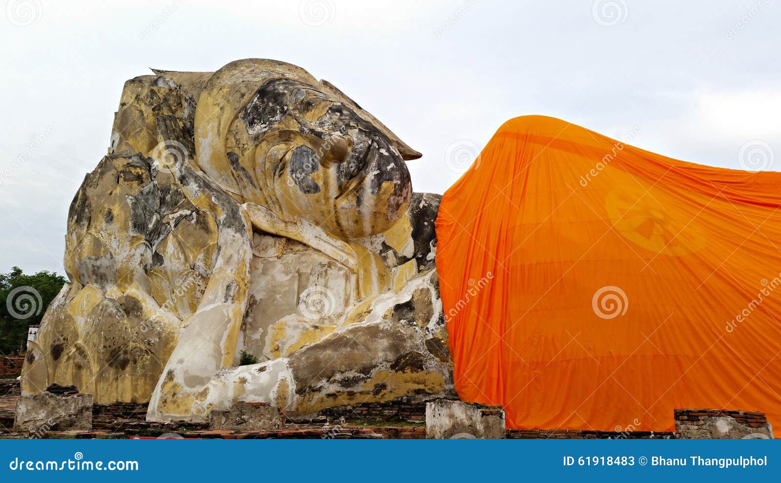 Ancient laying buddha stock image. Image of destination - 61918483