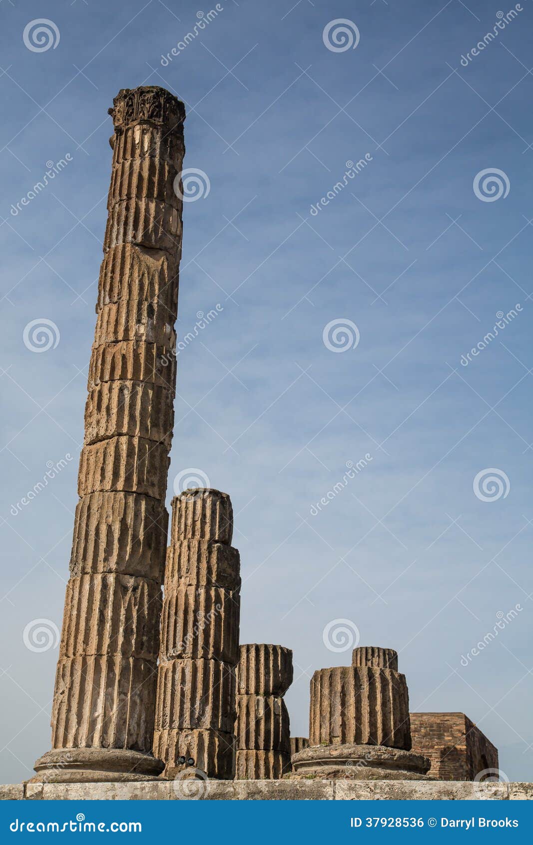 Ancient Leaning Columns in Pompeii Stock Photo - Image of italian ...