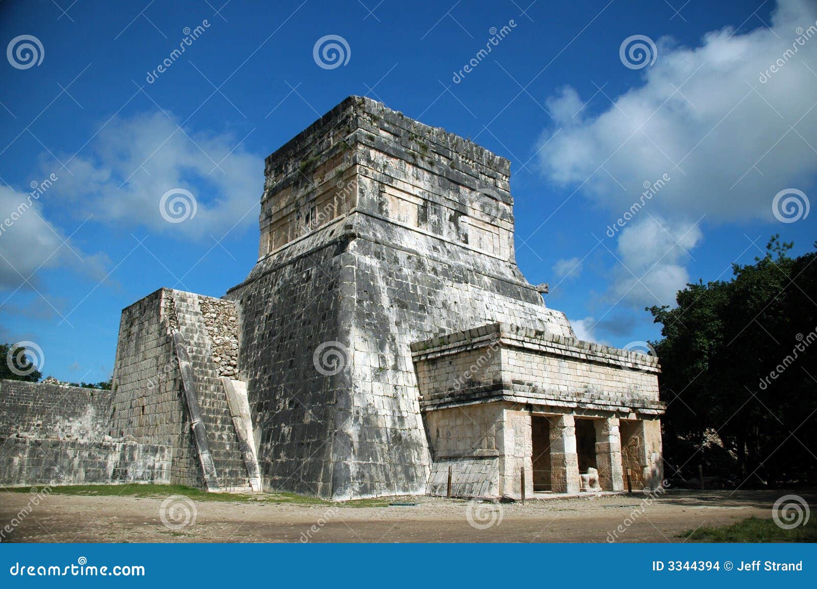 Ancient Mayan Building Near Ba Stock Photo - Image of gathering, sport ...
