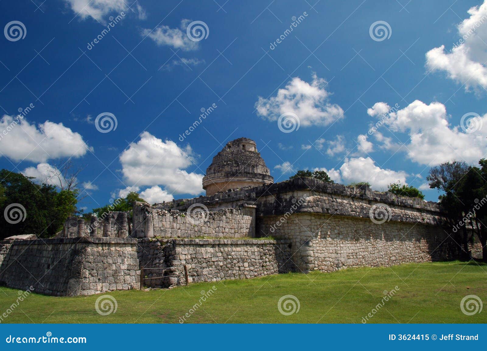 The Mayan Observatory In Chichen Itza Royalty-Free Stock Photography ...