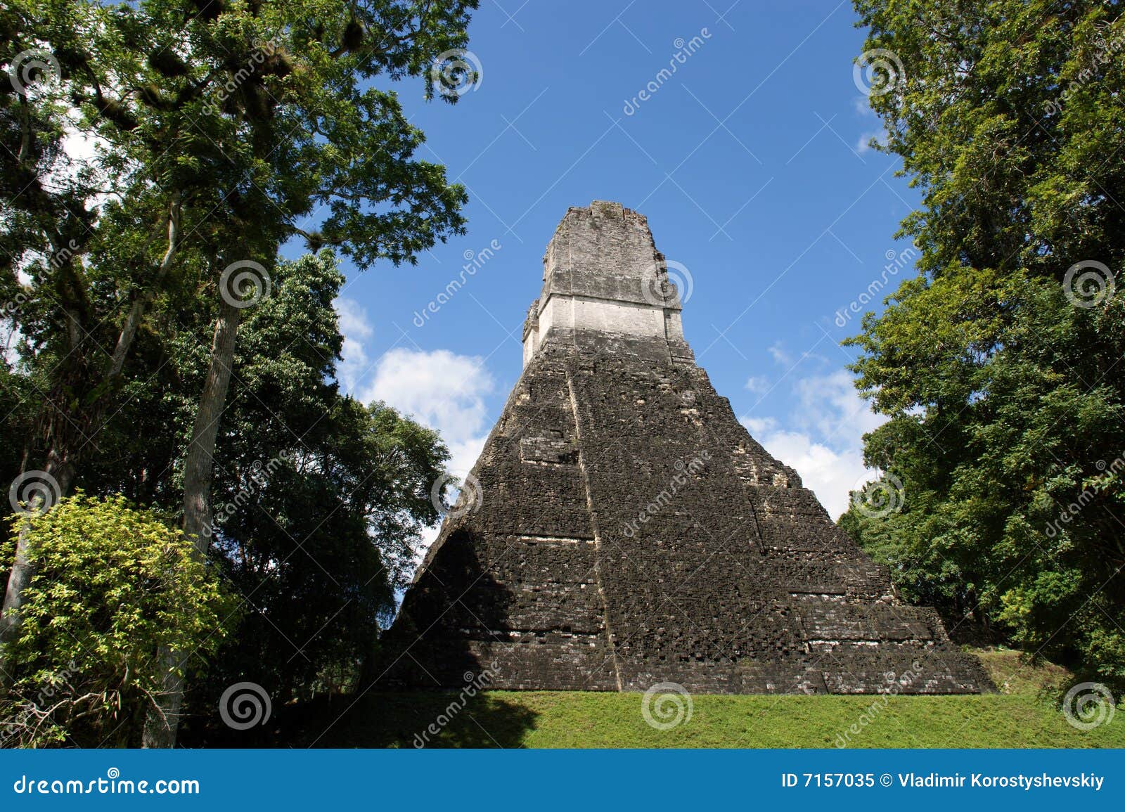 Ancient Mayan pyramid stock image. Image of maya, historical - 7157035