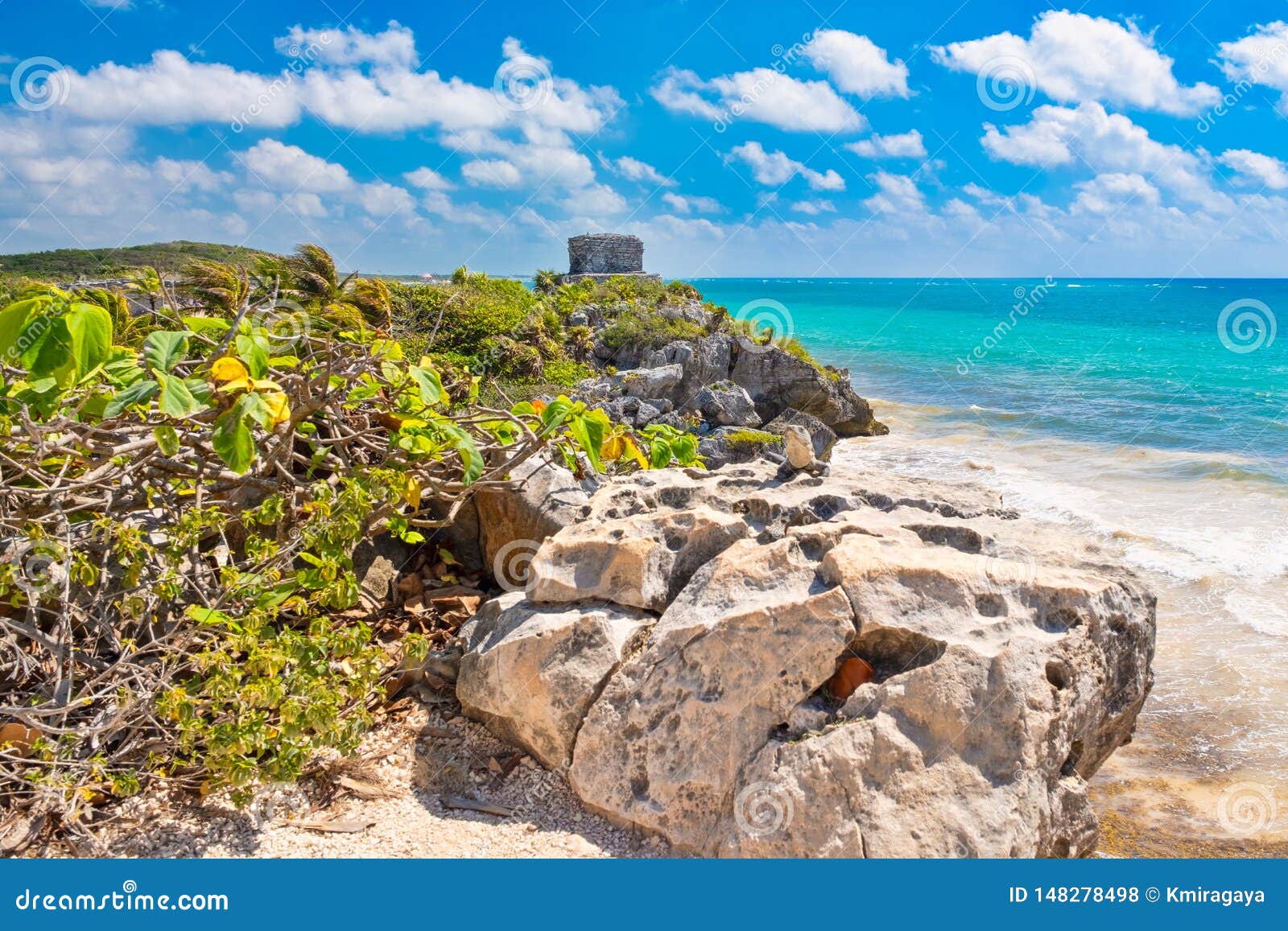Ancient Mayan Ruins on a Cliff by the Seaside at Tulum in Mexico Stock ...