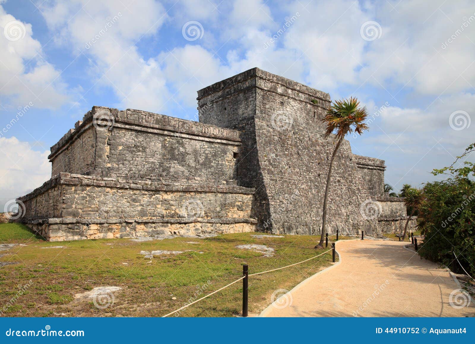Ancient Mayan stone temple stock photo. Image of site - 44910752