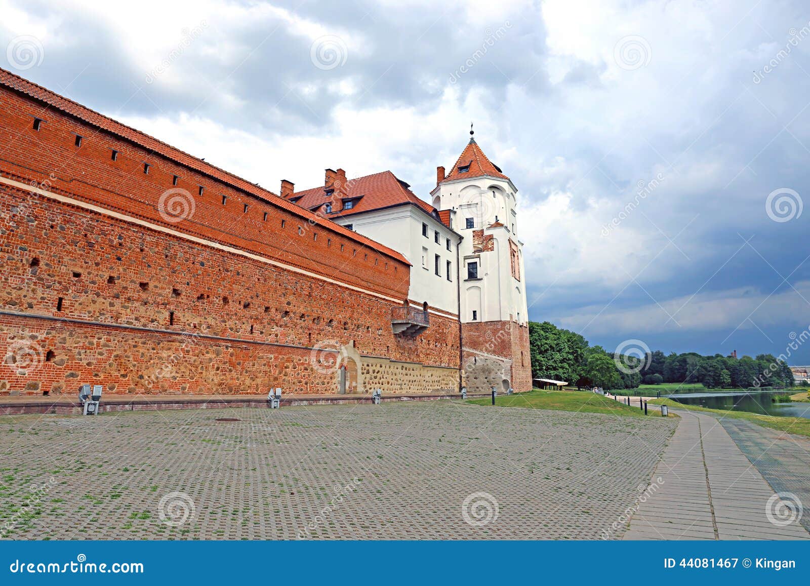 Ancient Mir Castle Complex in Belarus Stock Image - Image of fort ...