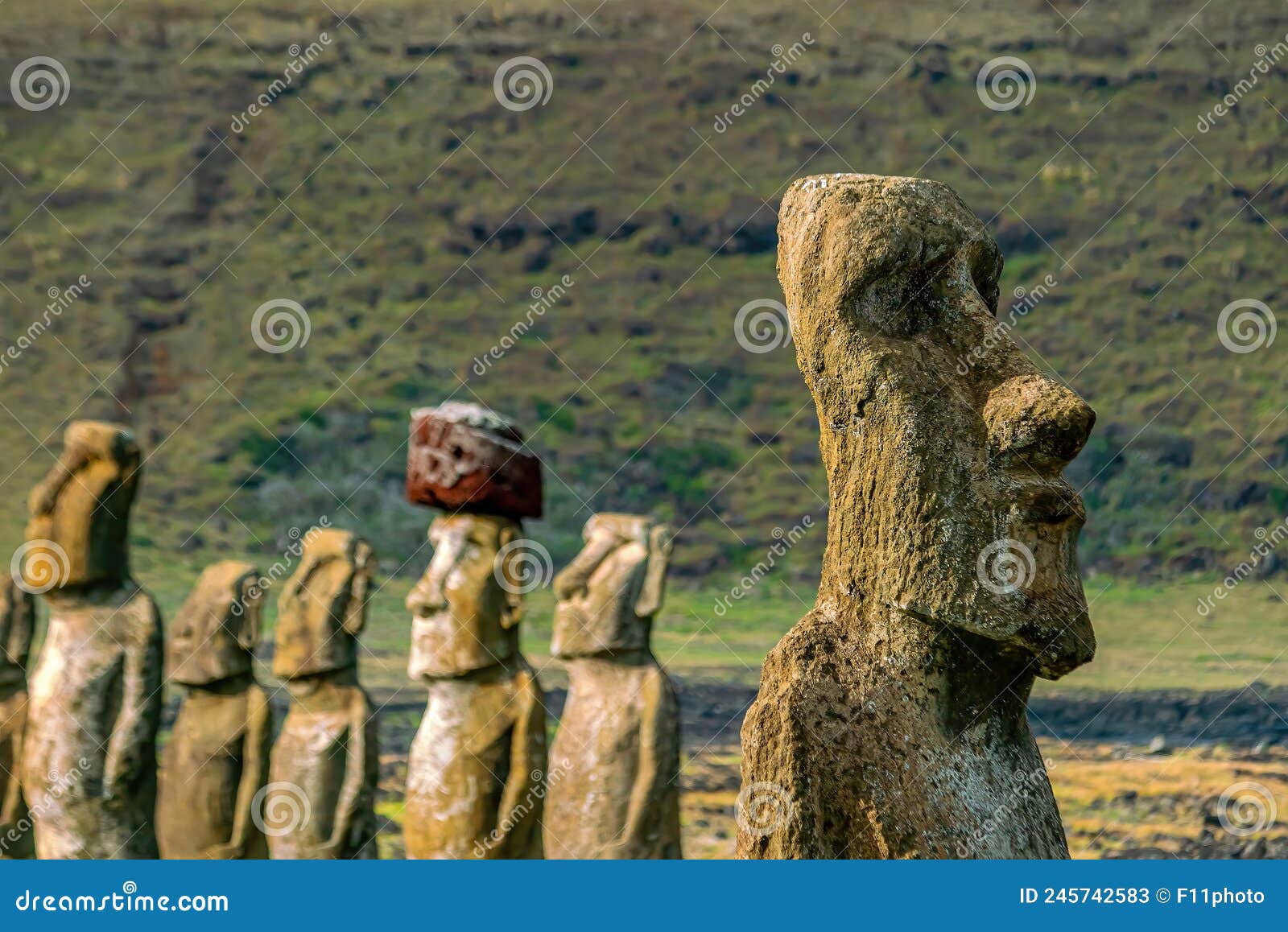 The Ancient Moai On Easter Island Of Chile Stock Photography ...