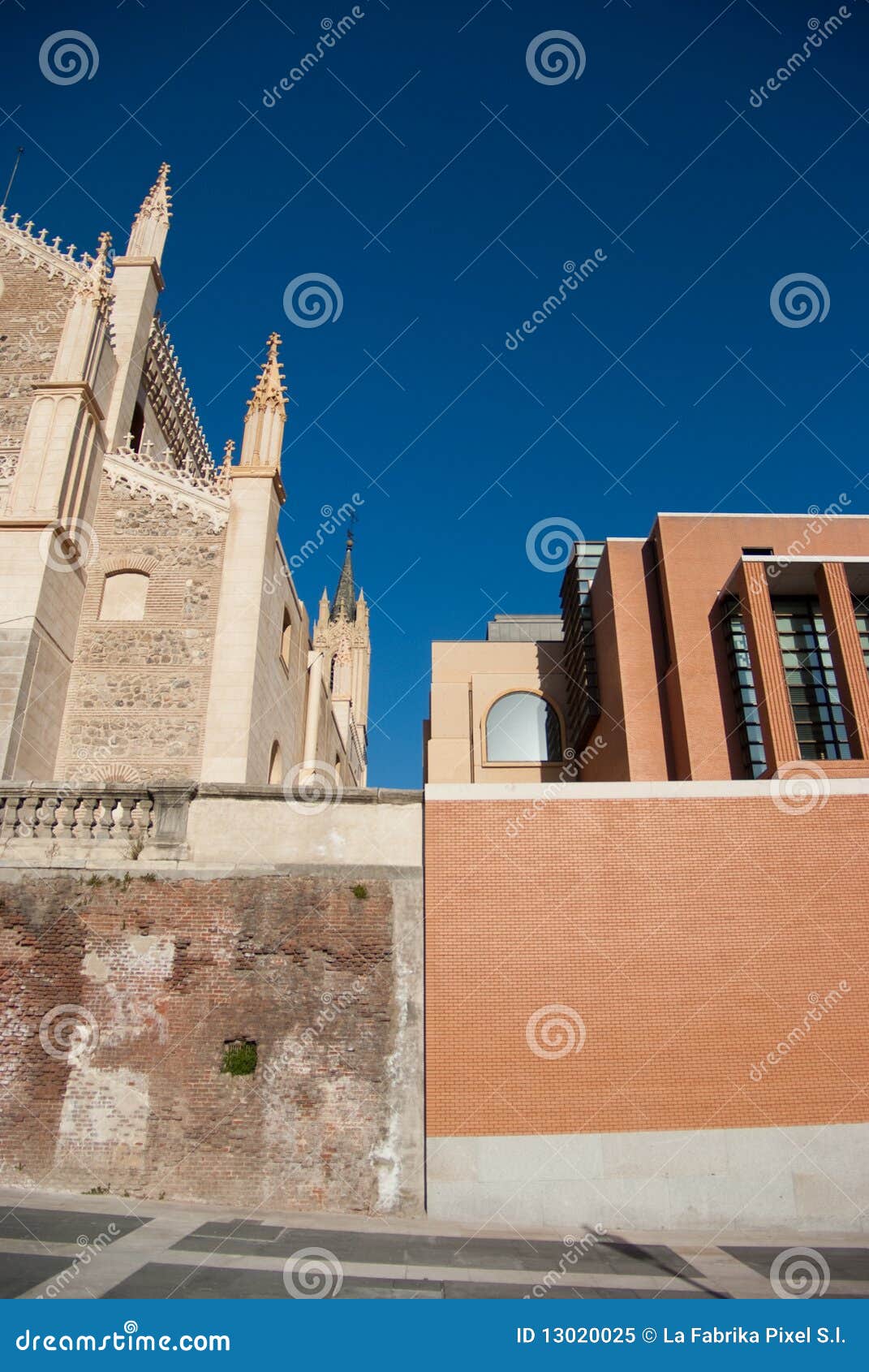 Ancient and modern stock image. Image of monument, street - 13020025