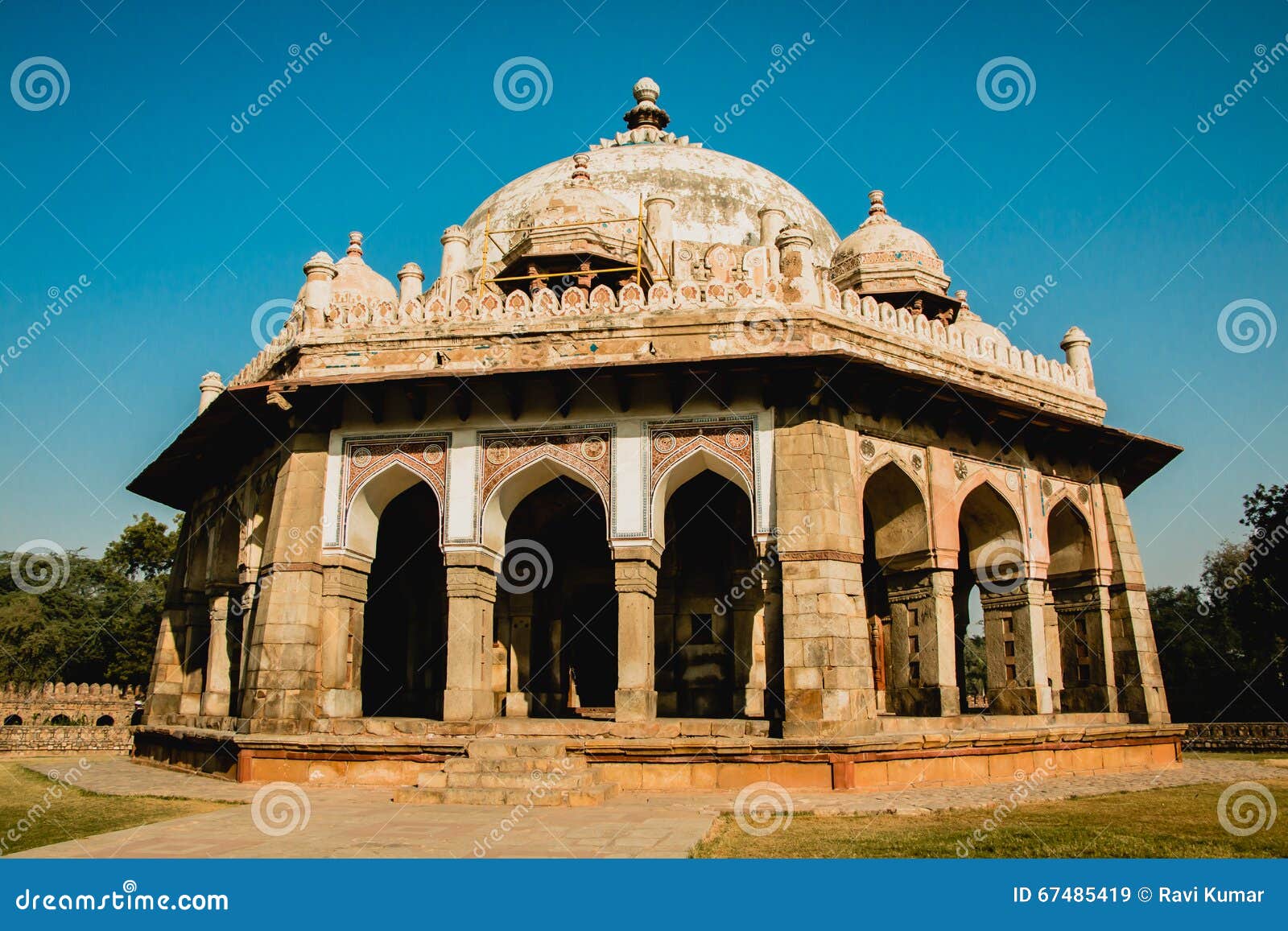 Ancient Monument stock image. Image of india, legs, yellow - 67485419