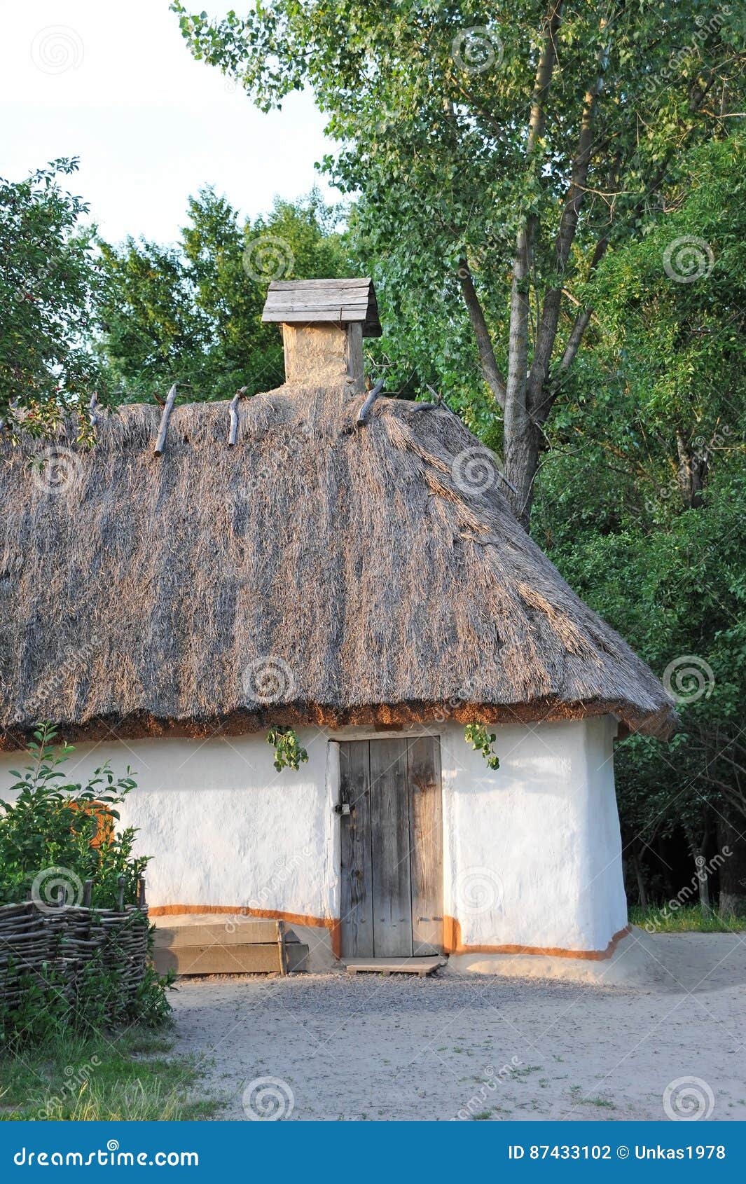 Ancient mud hut stock photo. Image of history, cottage - 87433102