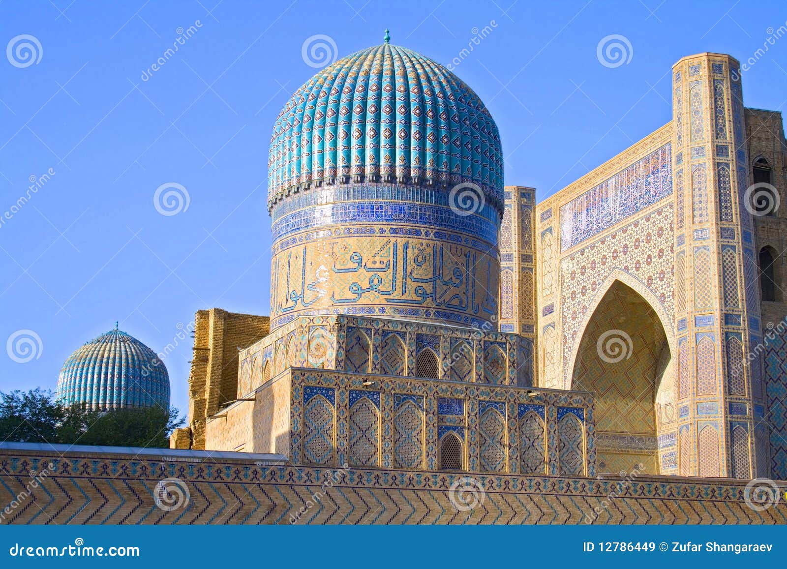 Ancient Muslim Mausoleum stock image. Image of ancient - 12786449