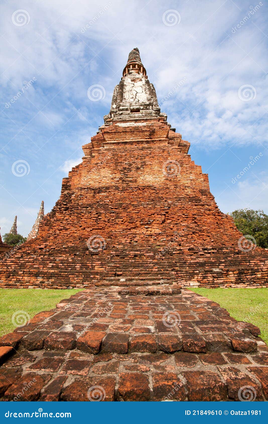 Ancient pagoda stock photo. Image of praying, structure - 21849610