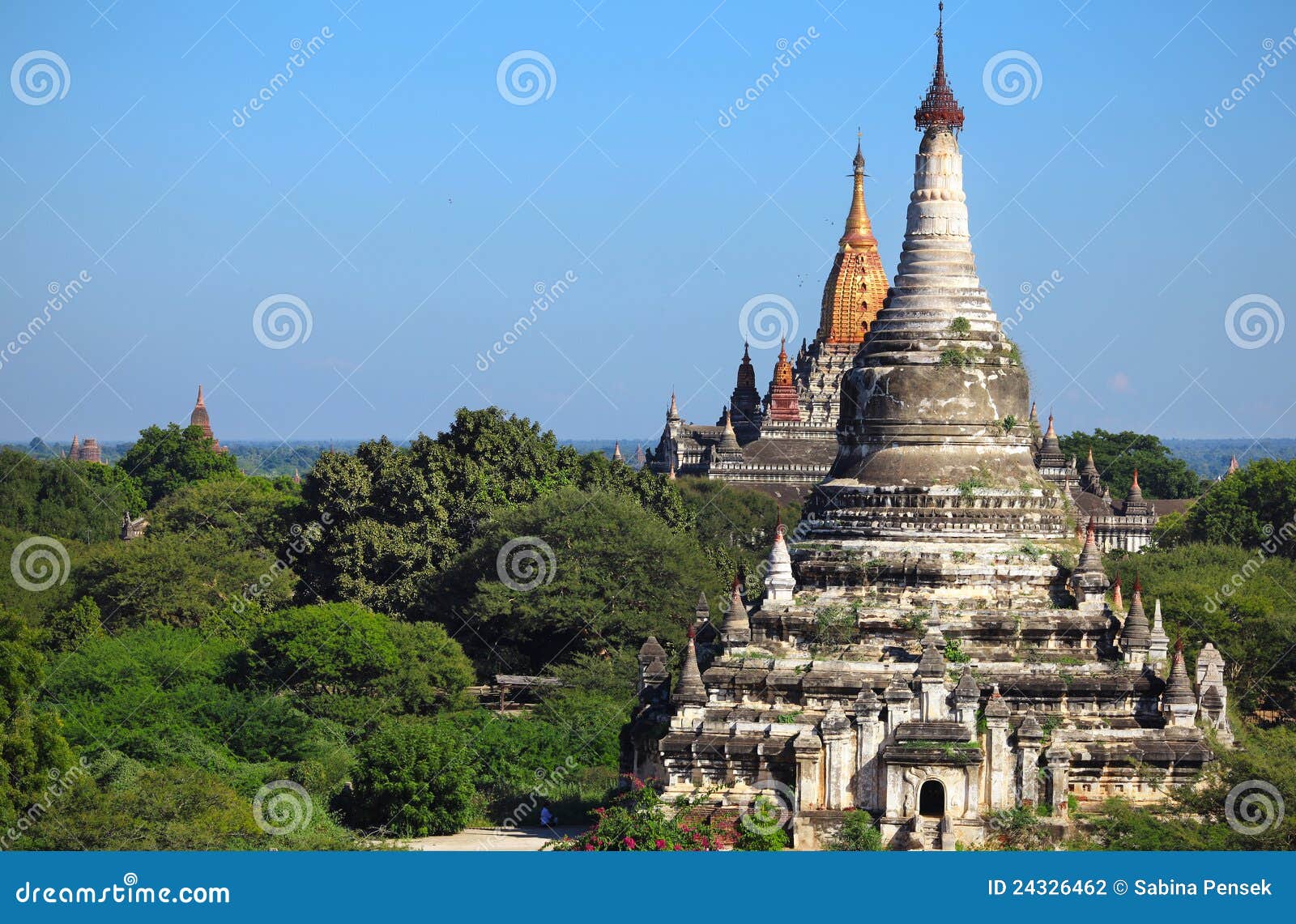 Ancient Pagodas with Stupas in City of Bagan Stock Photo - Image of ...