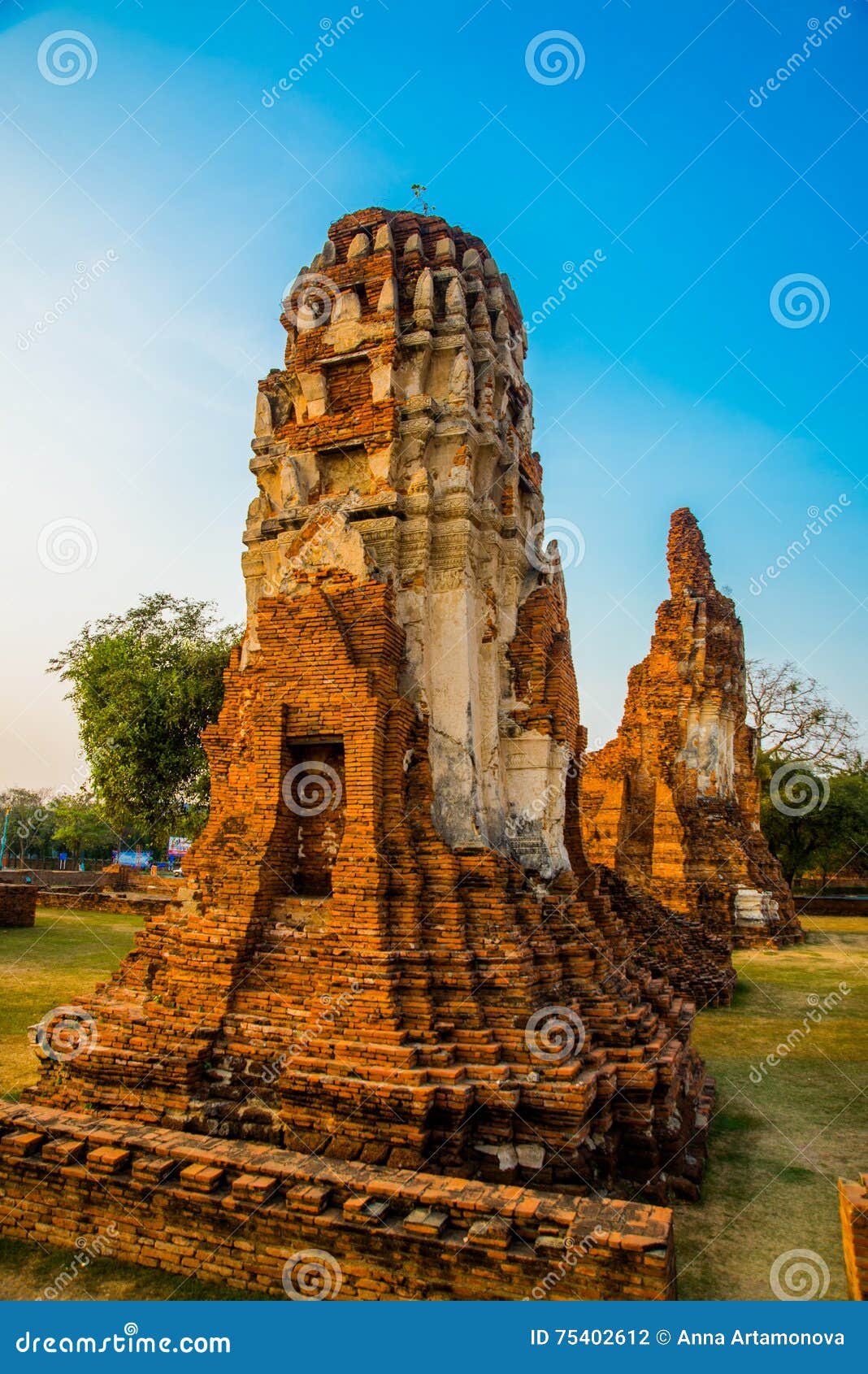 Ancient Palaces on the Background of Blue Sky. Ayutthaya Thailand ...