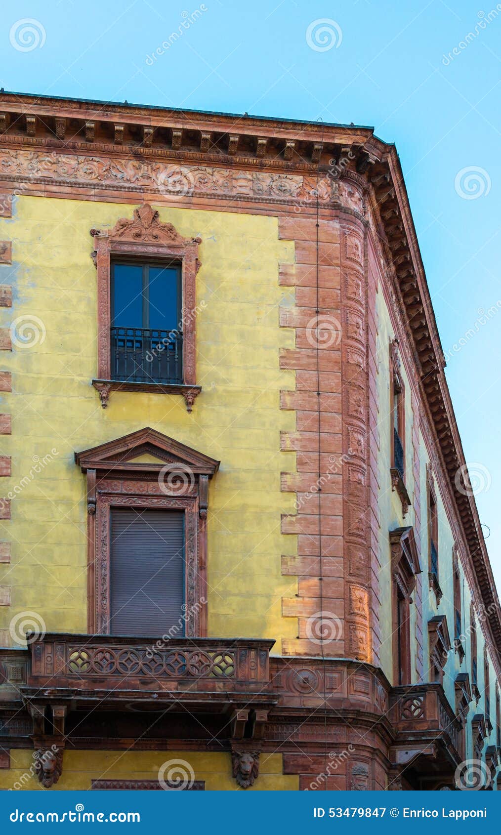 Ancient Renaissance Building Stock Image - Image of palace, monument ...