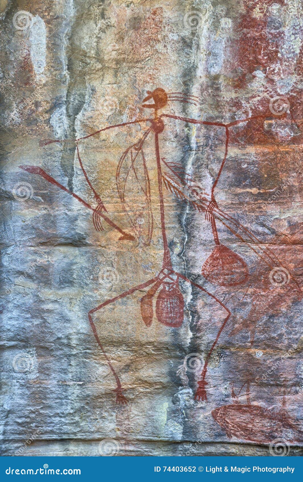 Rock Drawing Of Long Past San People (Bushman) In Giants Castle Cave ...