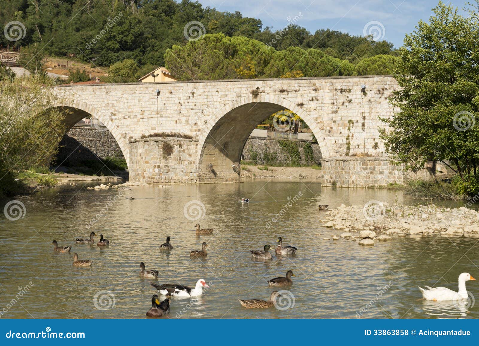 Ancient Roman Bridge in Tuscany Stock Photo - Image of tuscany, bridge ...