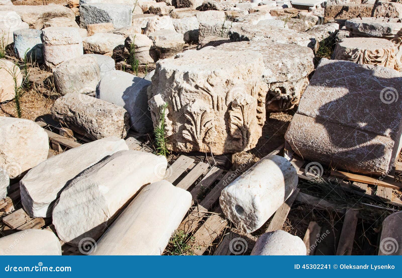 Ancient Roman Colon stock image. Image of source, excavation - 45302241