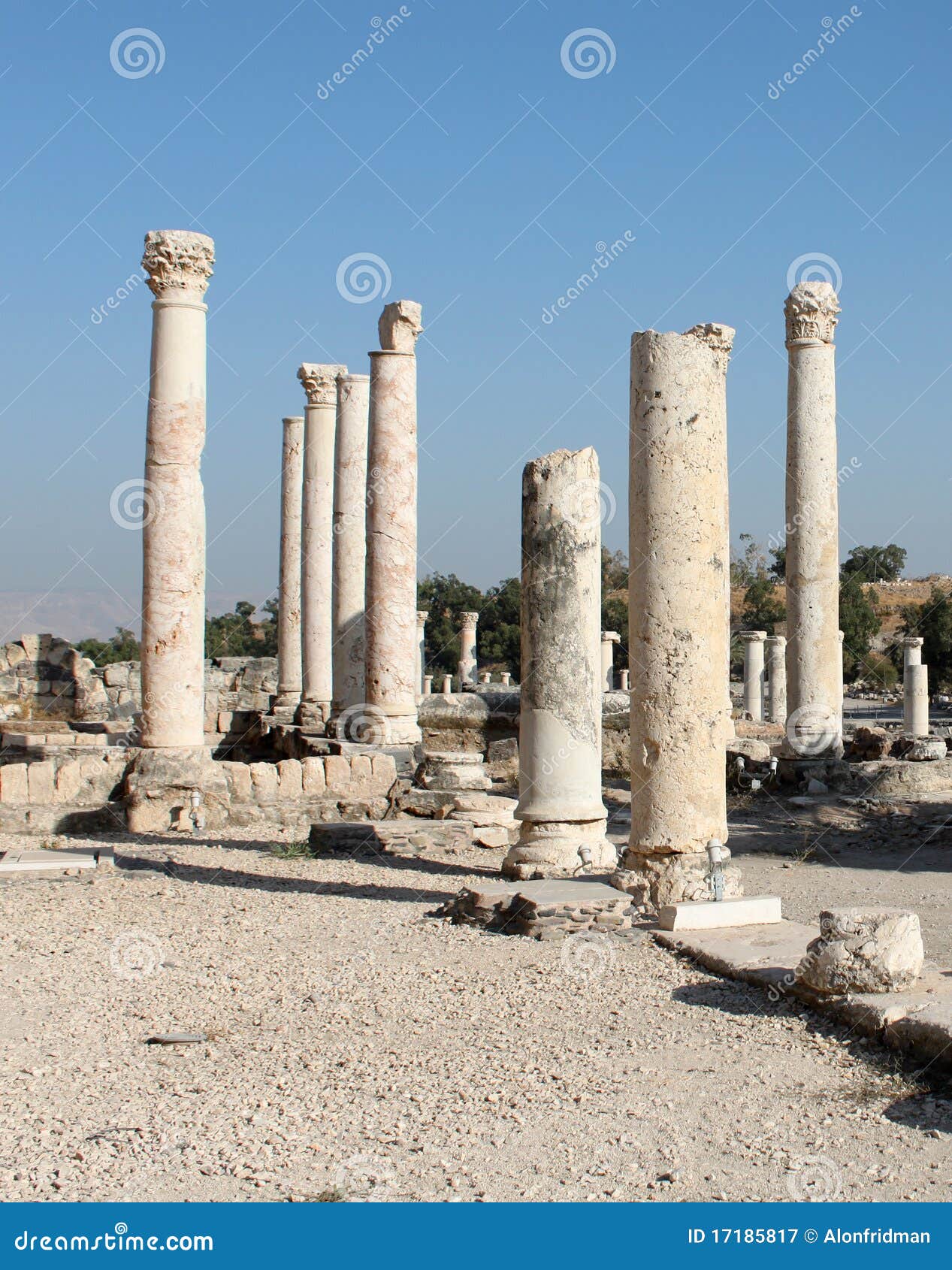 Ancient Roman Columns stock image. Image of ruin, column - 17185817