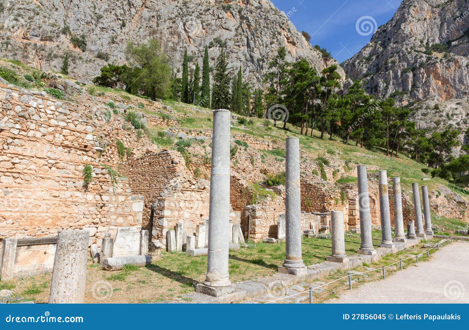 Ancient Roman Forum Colonnade, Delphi, Greece Stock Image - Image of ...