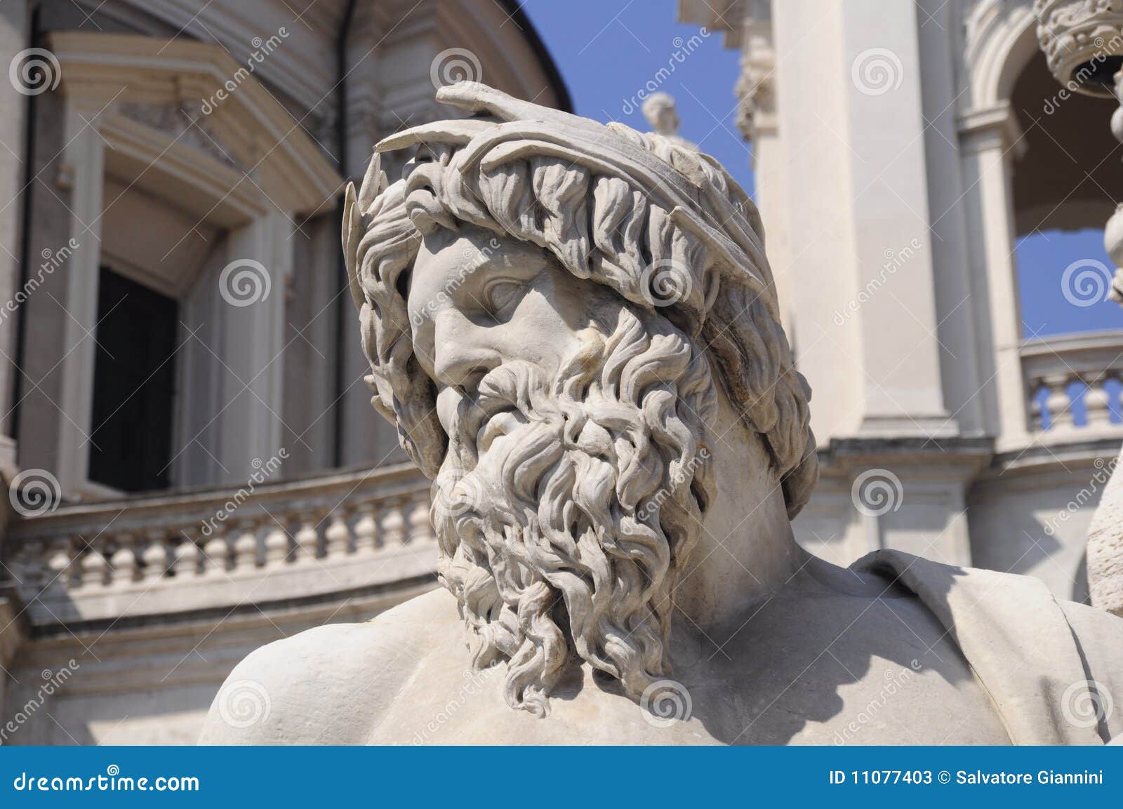 Ancient Roman statue stock image. Image of facade, outdoors - 11077403