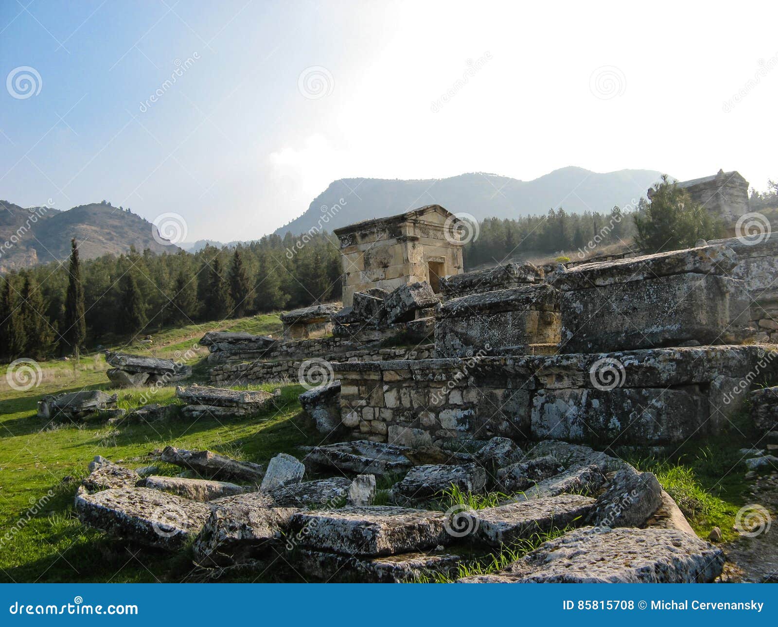 Ancient Romanian Ruins in Turkey Stock Photo - Image of getae, hister ...