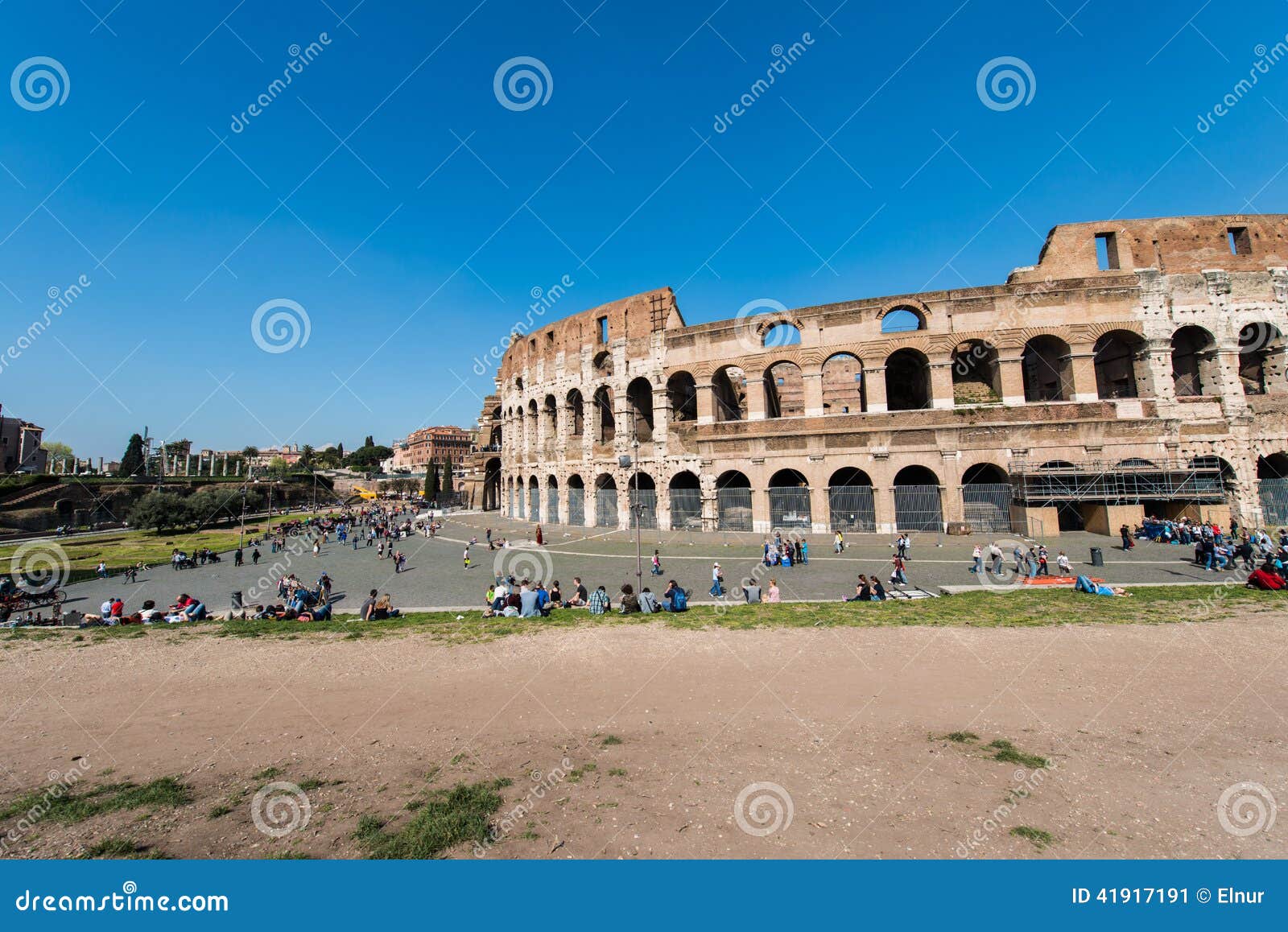Ancient Rome ruines editorial photo. Image of columns - 41917191