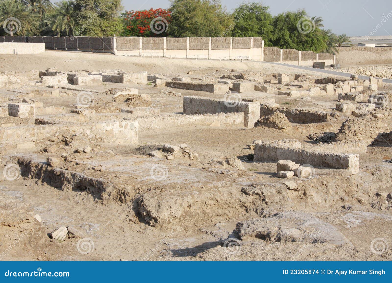 Ancient Ruins of Bahrain Fort Stock Photo - Image of bahrain, gulf ...