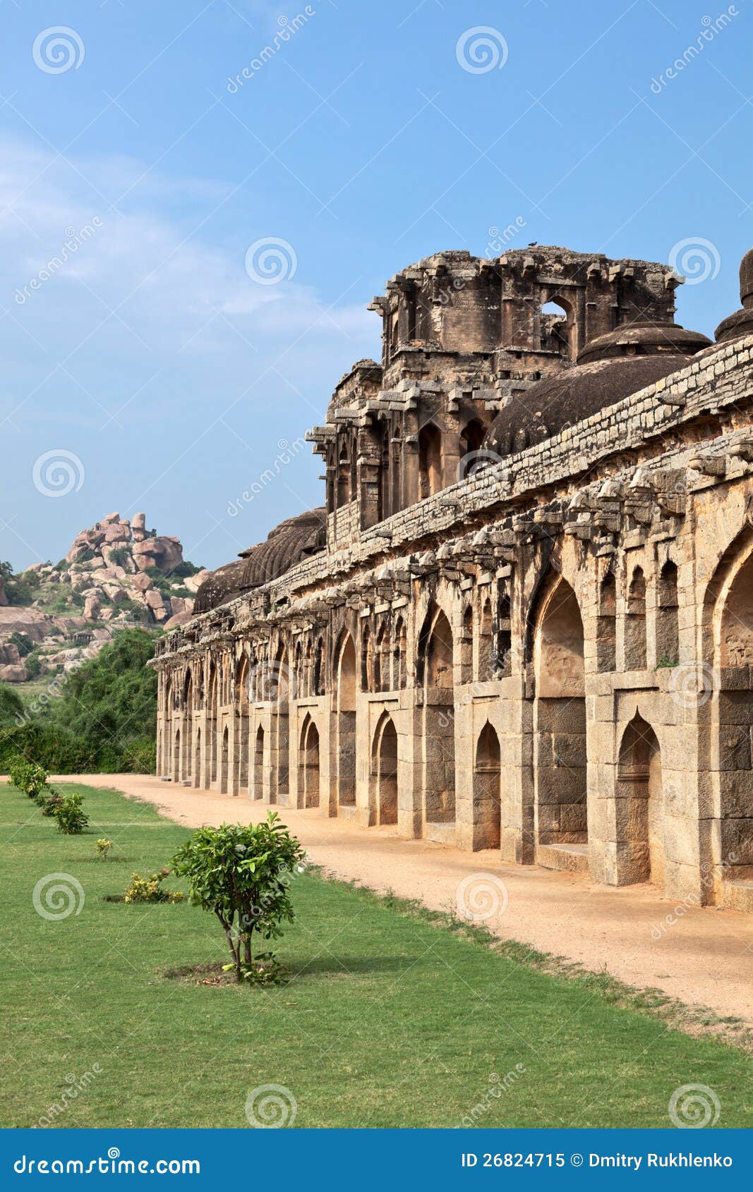Ancient Ruins of Elephant Stables Stock Image - Image of karnataka ...