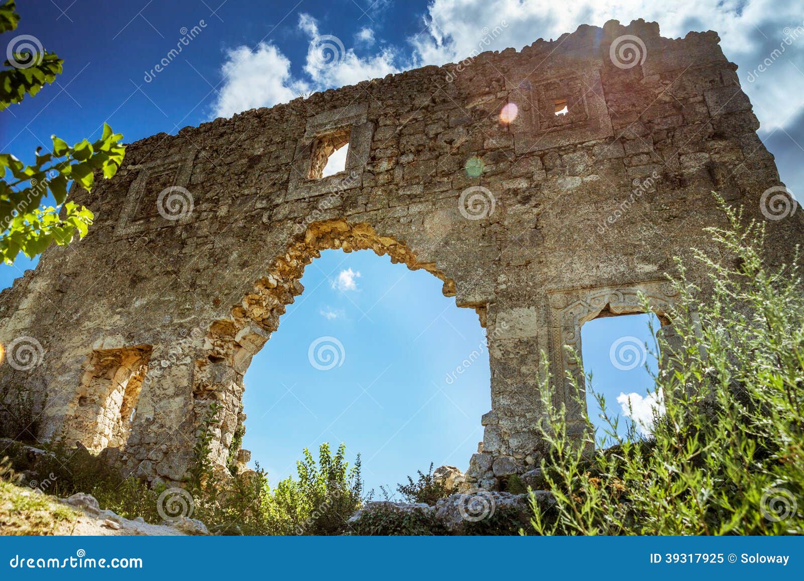 Ancient ruins Mangup Kale stock image. Image of culture - 39317925