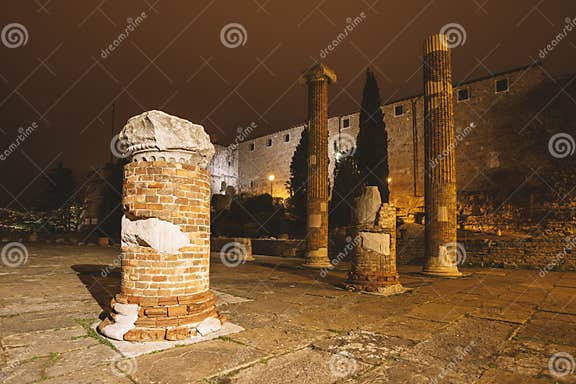 Ancient ruins by night stock image. Image of ancient - 352948129