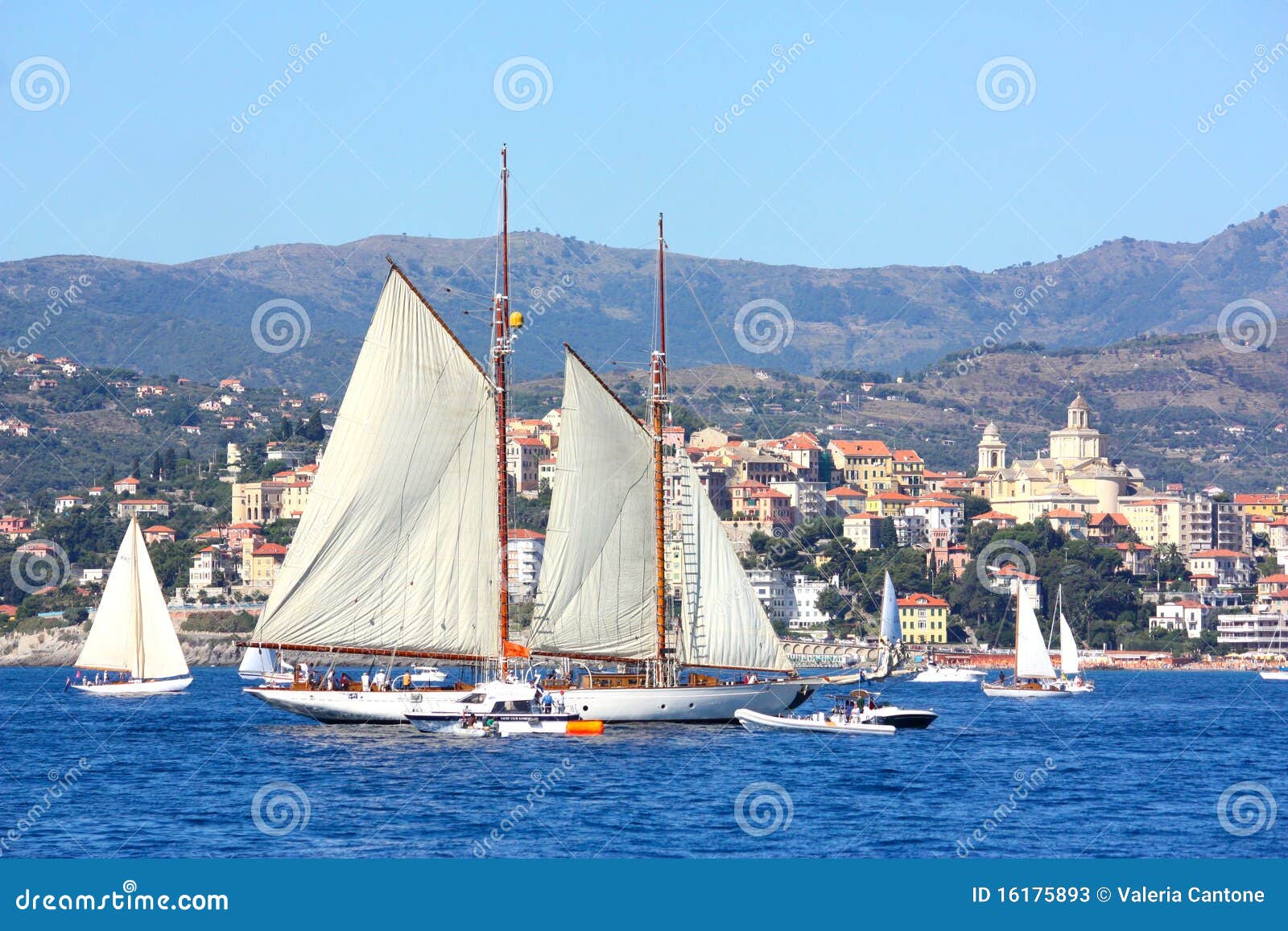 Ancient Sailing Boat in the Panerai Classic Yachts Editorial Stock ...