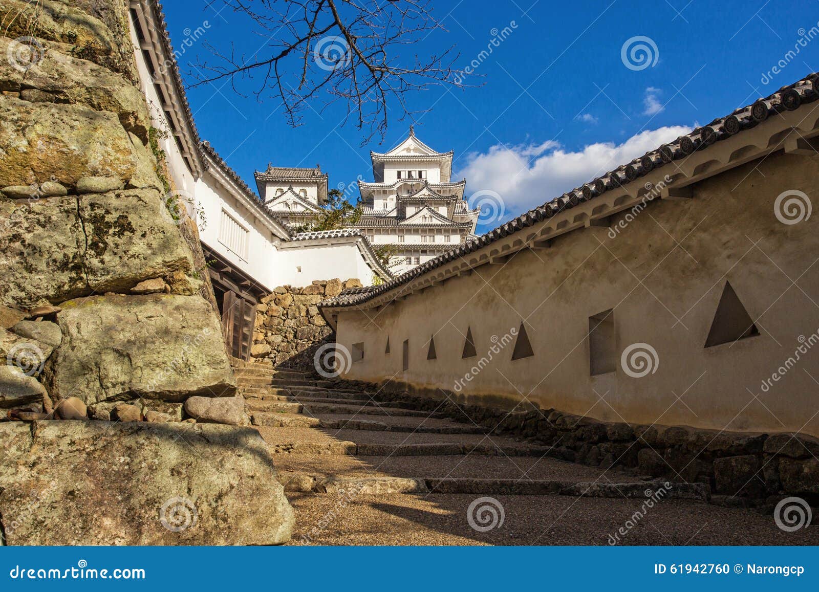 Ancient Samurai Castle In Himeji City In Japan With White Walls, Dark ...