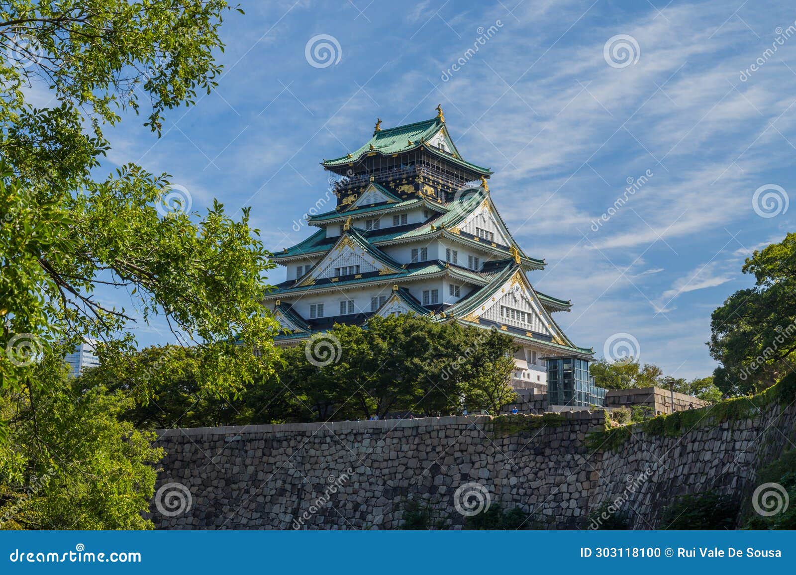 Ancient Samurai Castle In Himeji City In Japan With White Walls, Dark ...