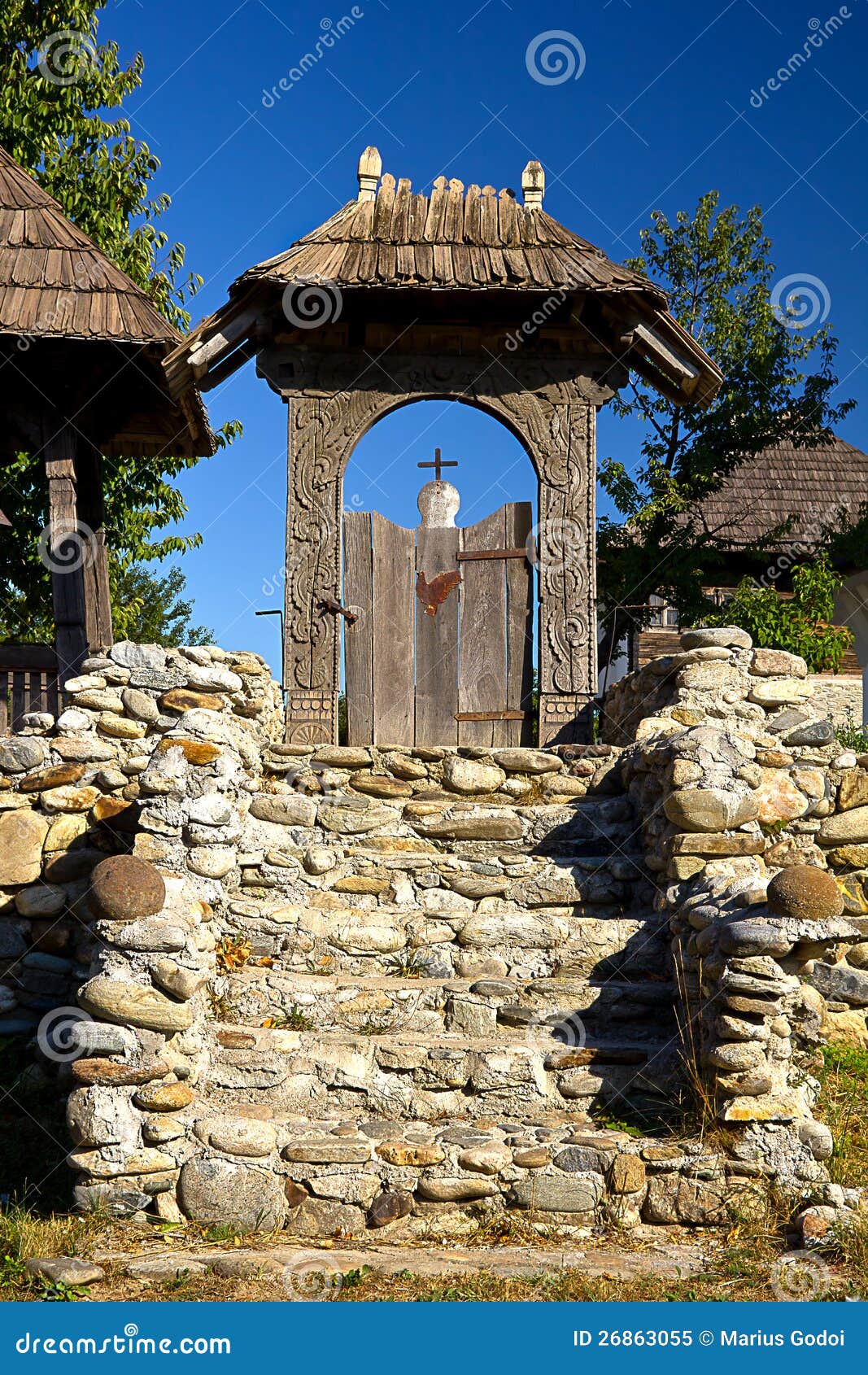 Ancient sculpted gate stock image. Image of cross, sculpted - 26863055
