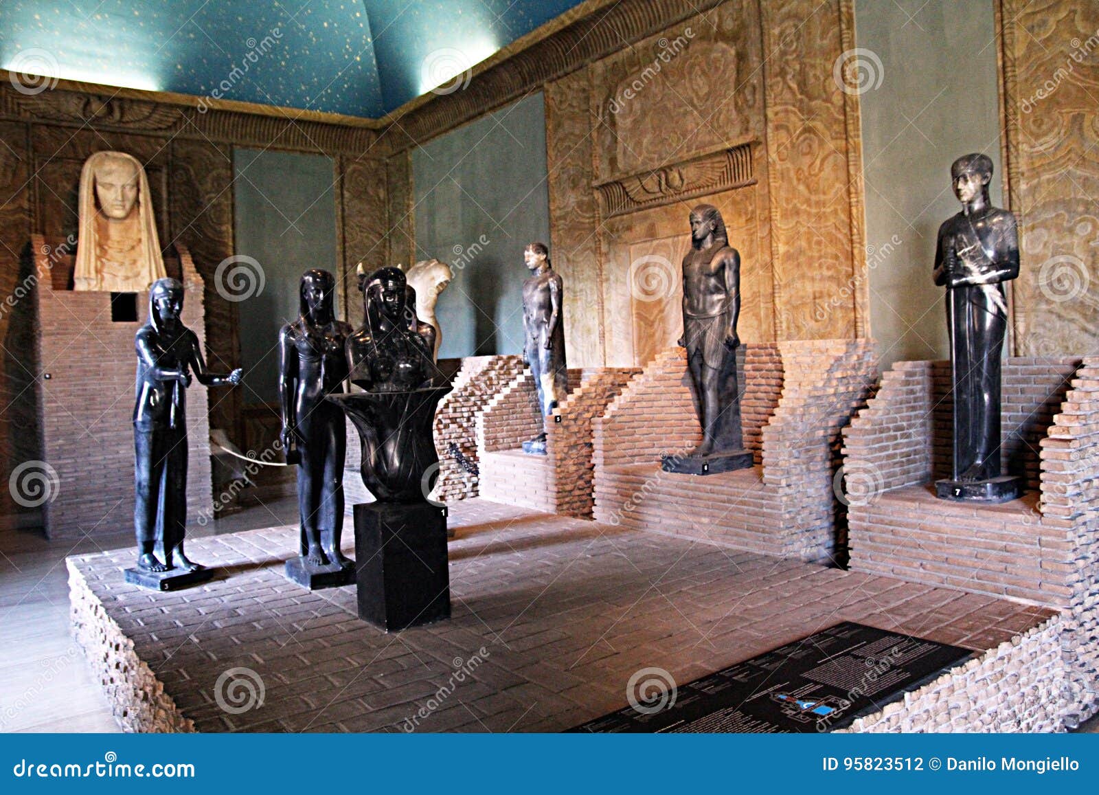 Hadrian serapeum editorial photography. Image of religion - 95823512