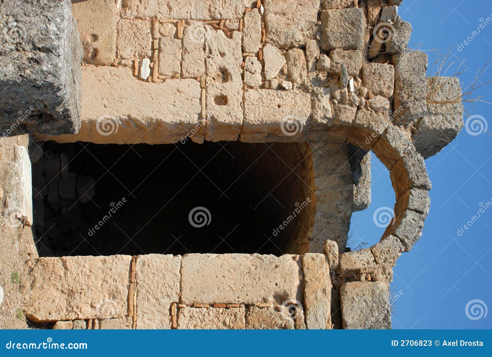 Ancient Shop Entrance in Ruins Stock Image - Image of greece, ancient ...