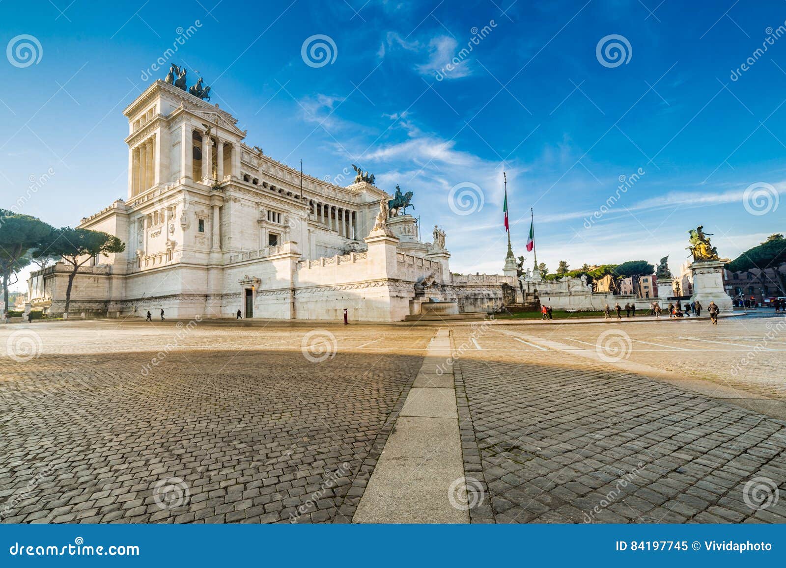 Ancient square in Rome stock image. Image of fatherland - 84197745