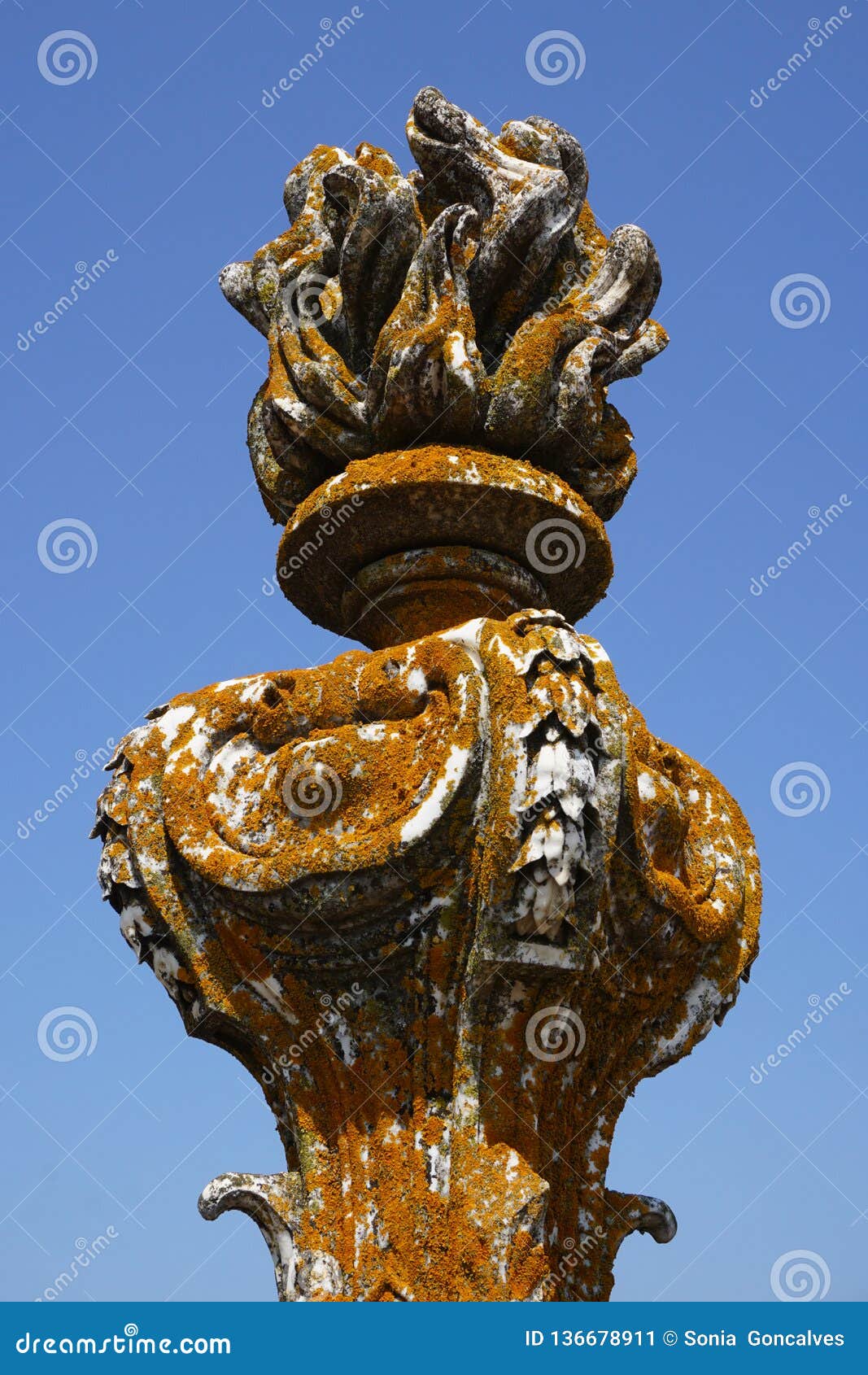 Moss stone pillar stock image. Image of ornate, green - 136678911