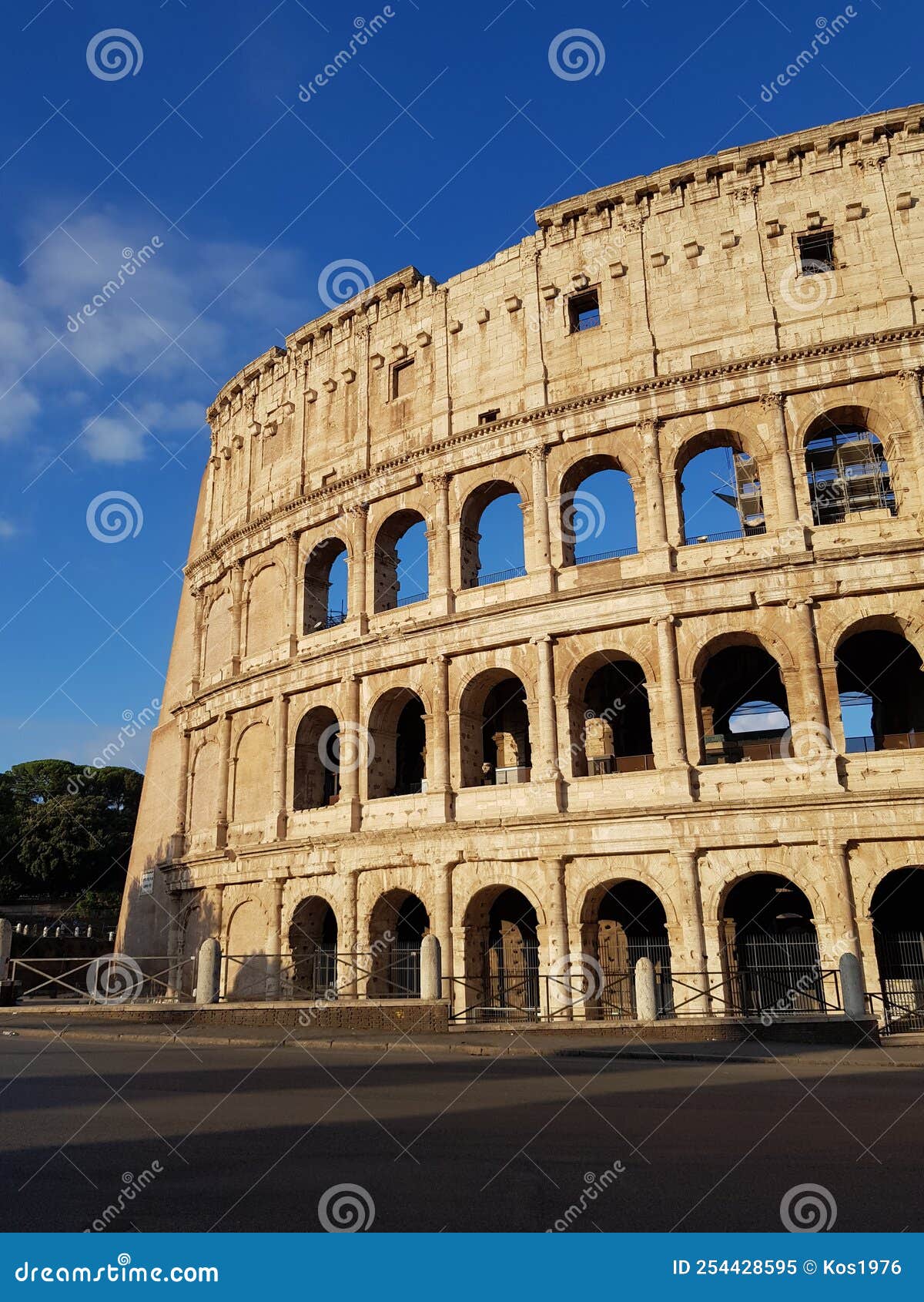 Ancient Stone Walls of the Roman Colosseum Stock Illustration ...
