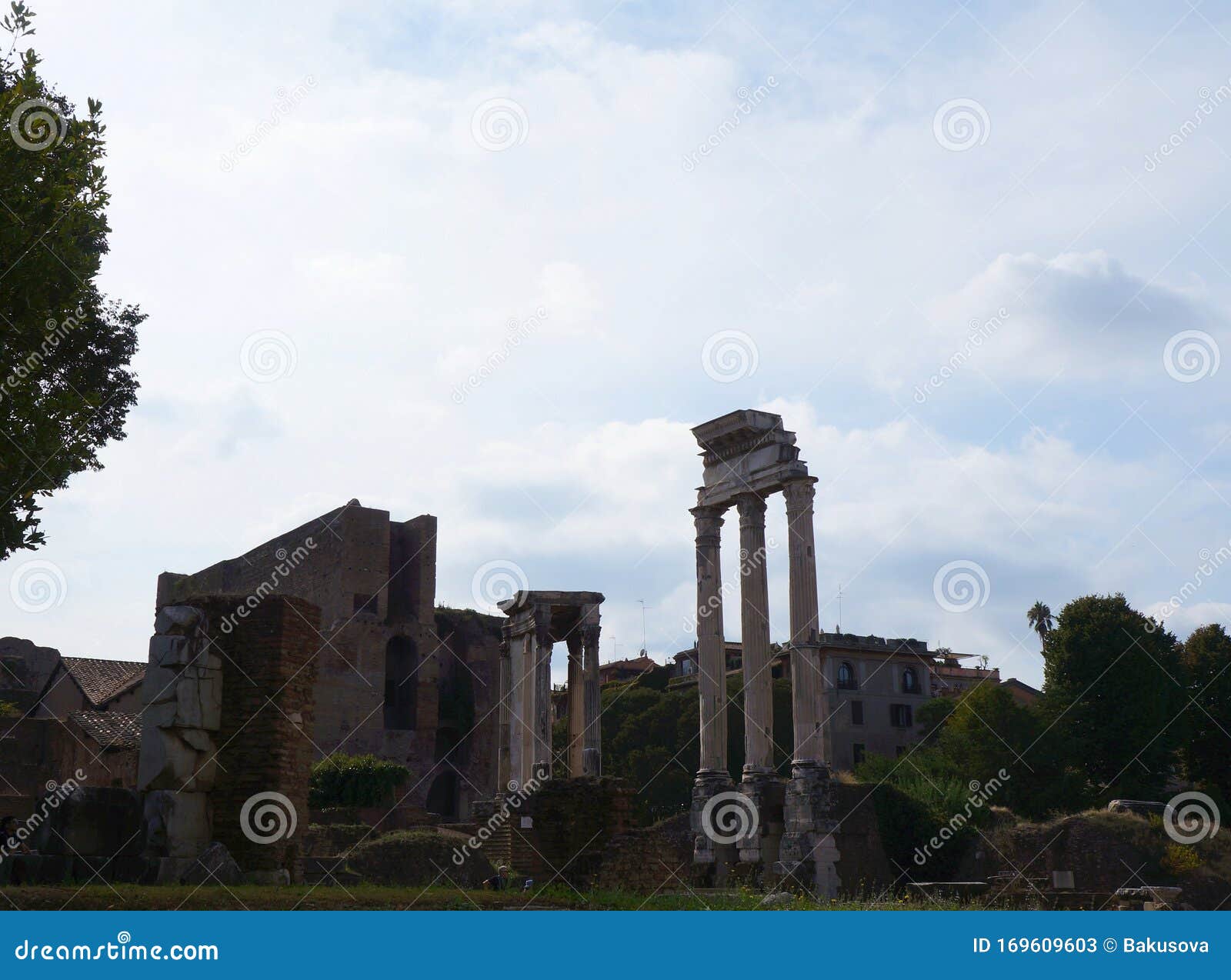 Ancient Structures of the Roman Forum Editorial Stock Photo - Image of ...