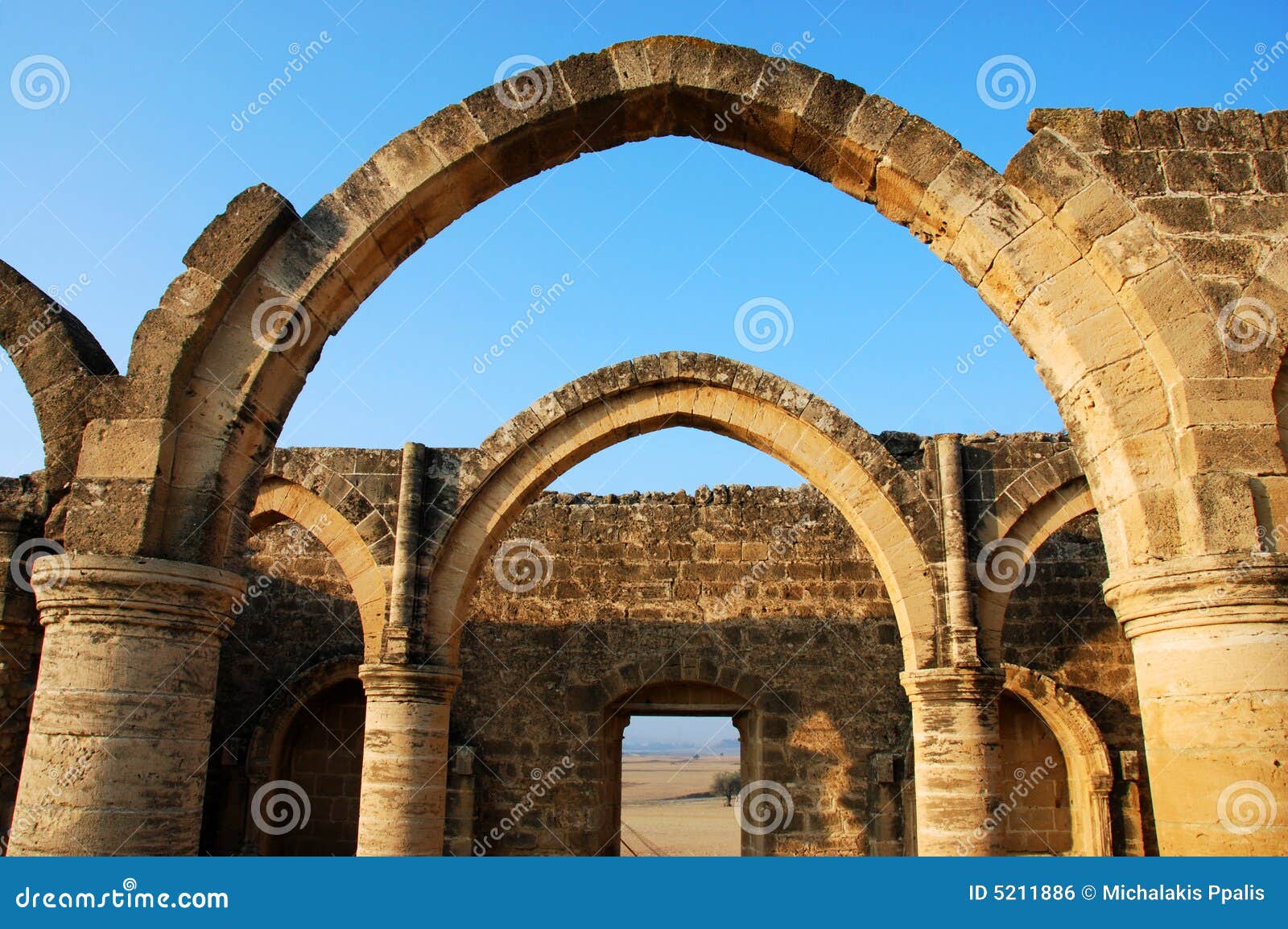 Ancient temple Cyprus stock photo. Image of palace, archway - 5211886