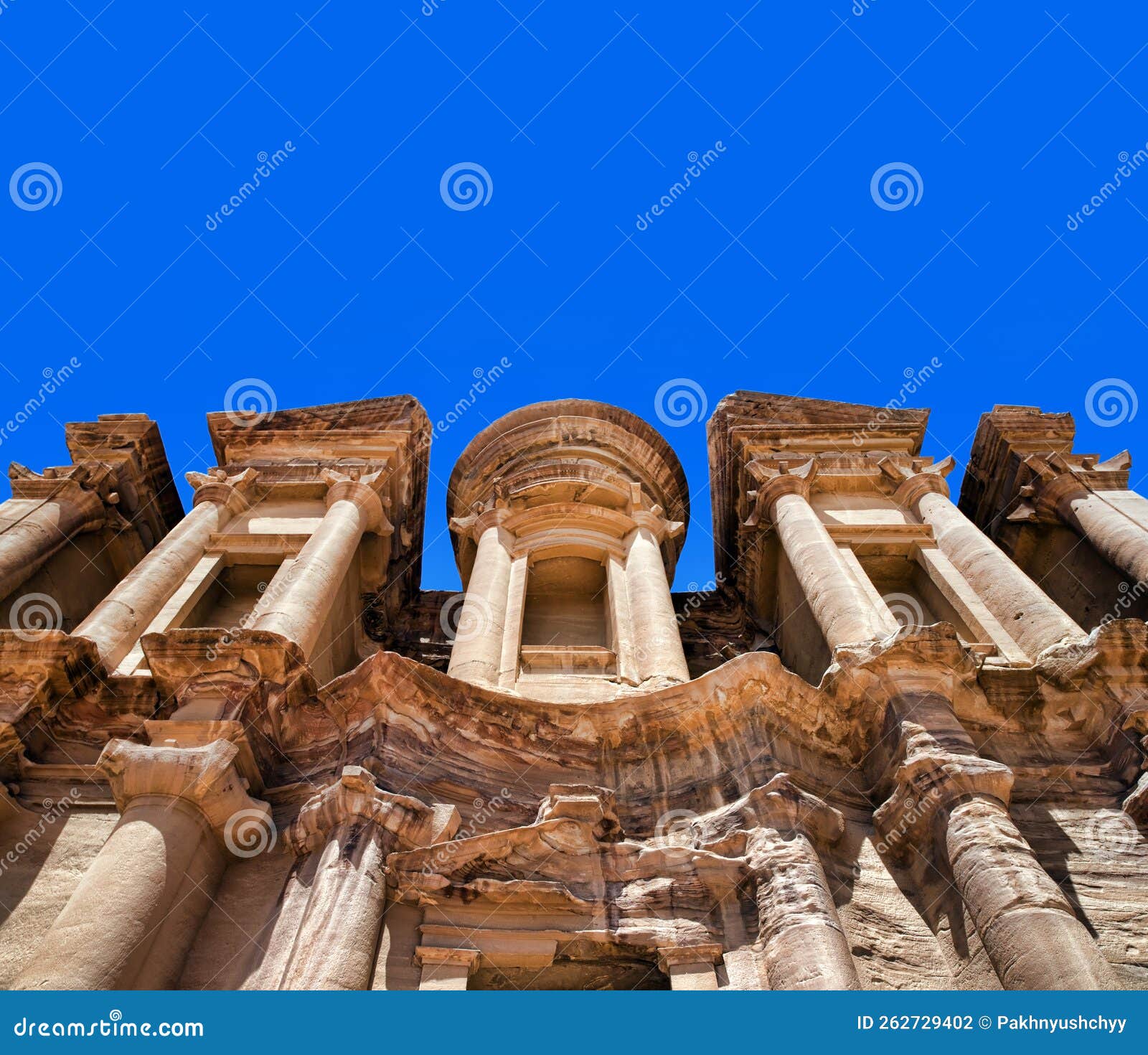 Ancient temple in Petra editorial photography. Image of nature - 262729402